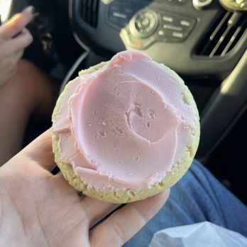 SWIG - Updated August 2025 - 45 Photos & 40 Reviews - 5145 Noggle Way ...