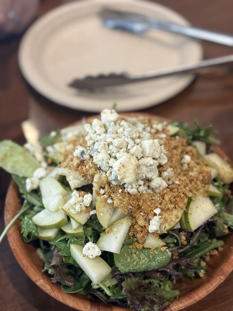 URBN - Updated January 2026 - 505 Photos & 1082 Reviews - 203 Main St ...