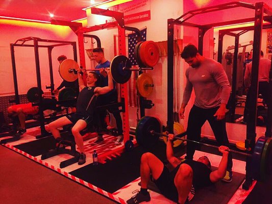 COVER MODEL BODY PERSONAL TRAINING - DARRAGH HAYES - 20 Photos ...