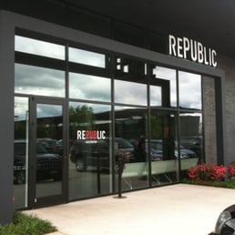 REPUBLIC GASTROPUB - Updated November 2025 - 484 Photos & 509 Reviews ...