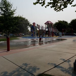 DONNELLY PARK - 17 Photos & 21 Reviews - Parks - 600 Pedras Rd, Turlock ...