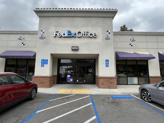 FEDEX OFFICE PRINT & SHIP CENTER - Updated November 2025 - 55 Photos ...