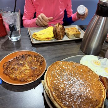 EARLY BIRD - Updated October 2025 - 146 Photos & 140 Reviews - 1900 K ...