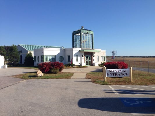AVIATION MUSEUM OF N.H. - Updated October 2025 - 27 Navigator Rd ...