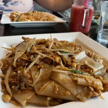 EASTERN PALACE - Updated November 2024 - 189 Photos & 168 Reviews ...