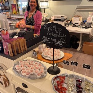 MINISO - Updated October 2024 - 1500 Polaris Pkwy, Columbus, Ohio - Toy ...