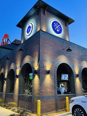 STATION 330 - Updated November 2025 - 172 Photos & 103 Reviews - 210 S ...