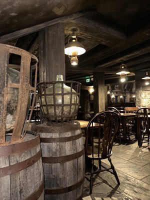 HOG’S HEAD - Updated July 2025 - 215 Photos & 95 Reviews - 100 ...