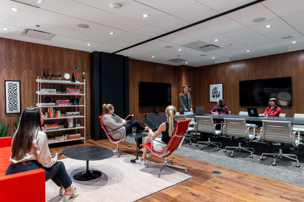 WOVEN WORKSPACES - Updated October 2025 - 10 Photos - 201 S Las Vegas Blvd, Las Vegas, Nevada ...