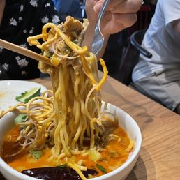 KIN KHAO - 5720 Photos & 2442 Reviews - 55 Cyril Magnin St, San ...