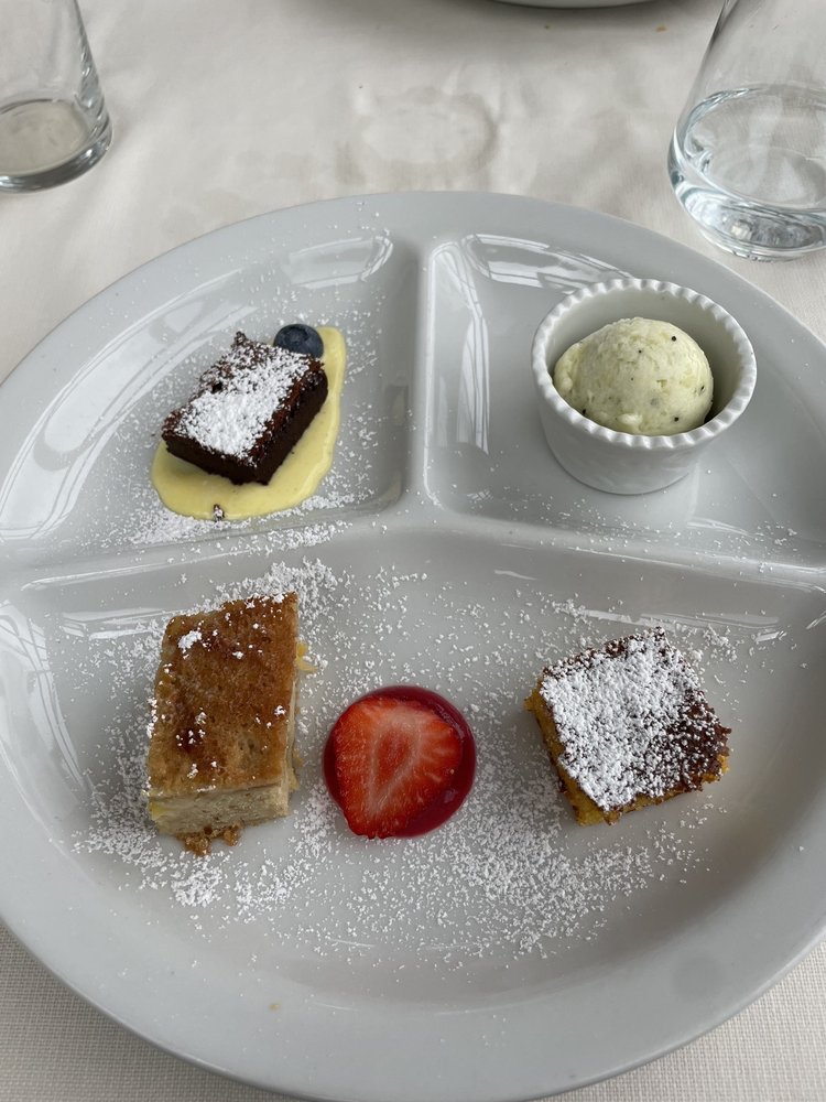 MOMI - Updated September 2025 - 32 Photos & 22 Reviews - Via Per Girola ...