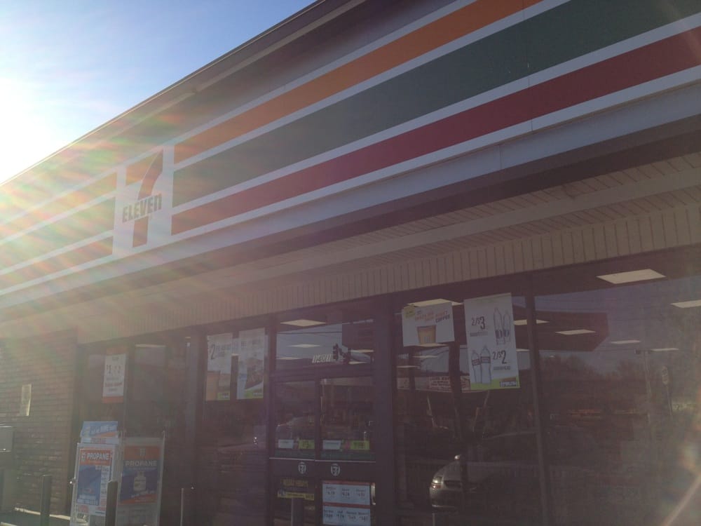 7-ELEVEN - Updated June 2024 - 1401 E Peckam Ln, Reno, Nevada ...
