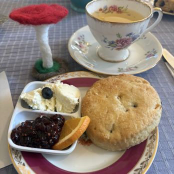 LOVEY’S TEA SHOPPE - Updated January 2026 - 737 Photos & 337 Reviews ...