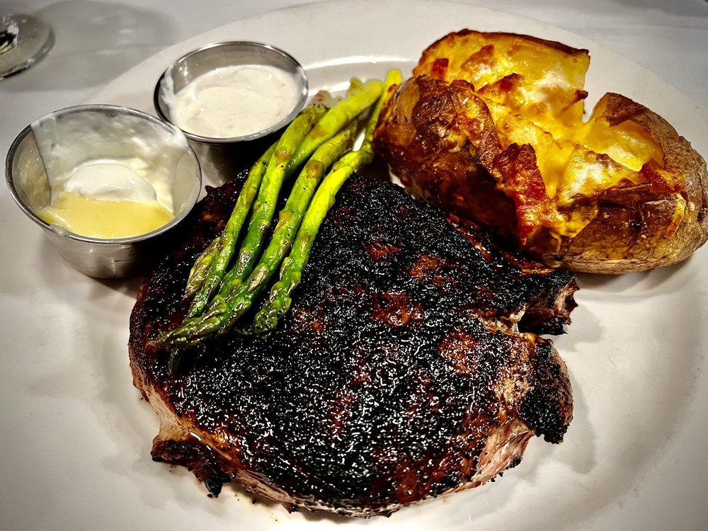 PRIME 82 - 43 Photos & 97 Reviews - 181 W Town St, Norwich, Connecticut ...