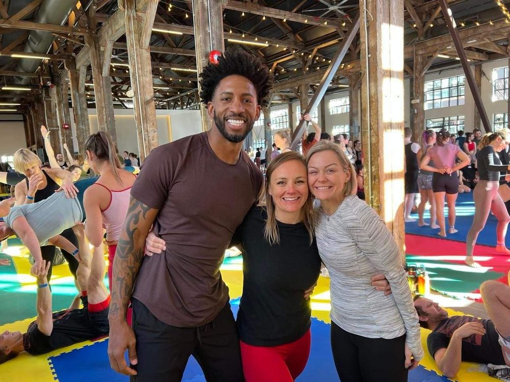 THE PIPE SHOP AT THE SHIPYARDS - Updated January 2026 - 115 Victory ...