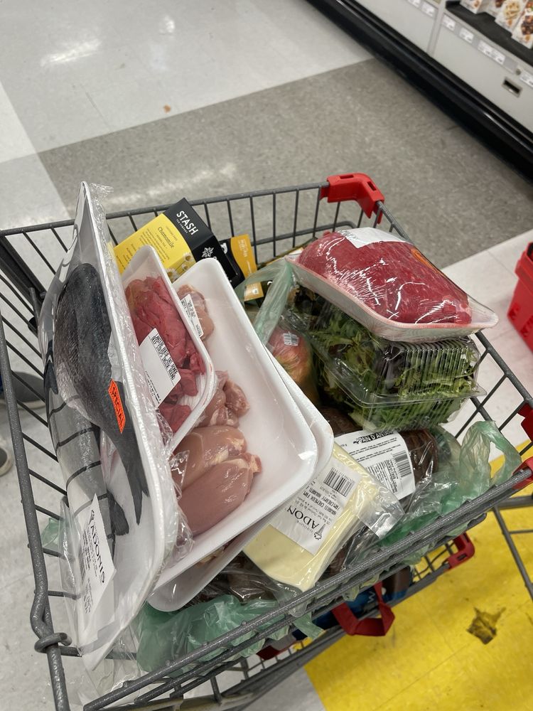 ADONIS - Updated May 2025 - 20 Photos & 23 Reviews - 225 Rue Peel ...