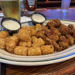 JOCKS & JILLS SPORTS GRILLE - Updated July 2025 - 226 Photos & 268 ...