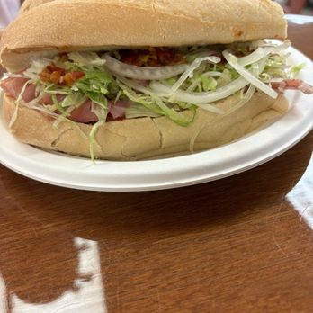 SANTINI’S NEW YORK STYLE DELI - Updated January 2026 - 192 Photos & 233 ...