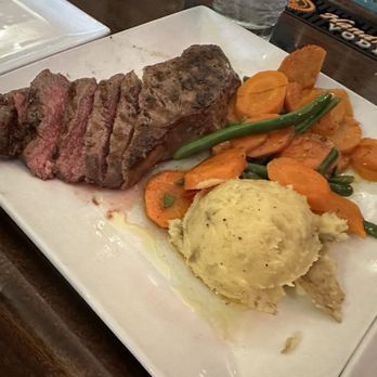 GREEN TURTLE INN - Updated November 2025 - 633 Photos & 637 Reviews ...