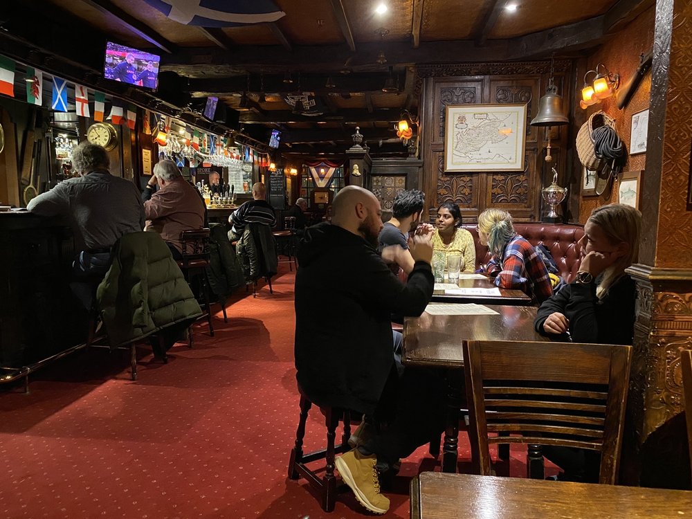 OLD BELL INN - Updated December 2025 - 21 Photos & 41 Reviews - 233-235 ...