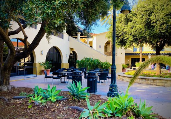 CBU ALUMNI DINING COMMONS - Updated December 2025 - 78 Photos & 14 ...