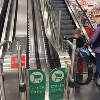 TARGET - Updated July 2024 - 78 Photos & 329 Reviews - 302 NE Northgate ...