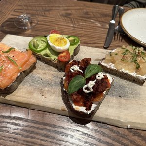 NICHOLAS BARREL & ROOST - 539 Photos & 420 Reviews - 160 NJ-35, Red ...