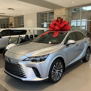 LEXUS OF LAKEWAY - Updated October 2025 - 59 Photos & 123 Reviews - 108 ...