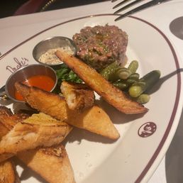 DRAKE’S HOLLYWOOD - Updated November 2024 - 195 Photos & 52 Reviews ...