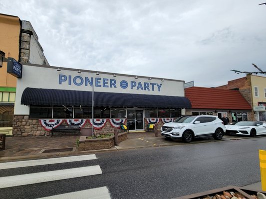 PIONEER PARTY & COPY - Updated January 2025 - 17 Photos & 14 Reviews ...