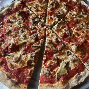 TACCONELLI’S PIZZERIA - Updated May 2024 - 220 Photos & 415 Reviews ...