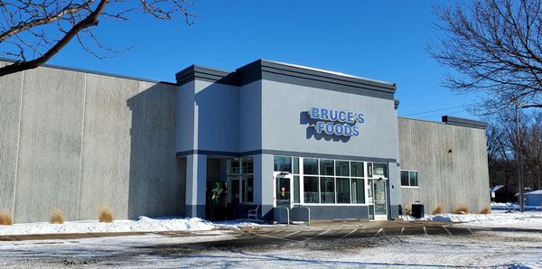 BRUCE’S FOODS - Updated January 2026 - 10 Reviews - 5358 Wyoming Trl ...