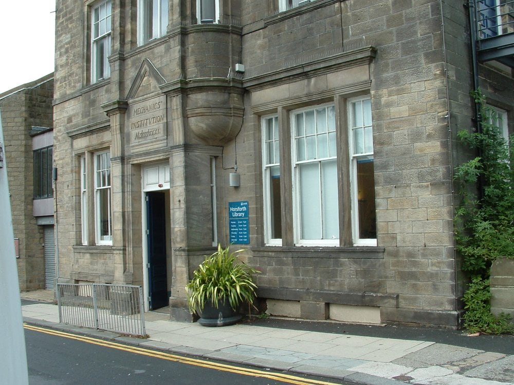 HORSFORTH LIBRARY - Town Street, Leeds, West Yorkshire, United Kingdom ...