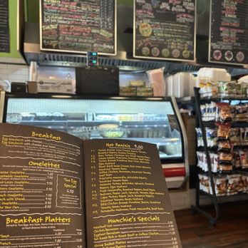 MUNCHIE’S CAFE - Updated December 2025 - 70 Photos & 87 Reviews - 728 ...