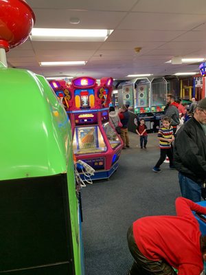 FUN WORLD - 85 Photos & 68 Reviews - Amusement Parks - 200 Daniel ...