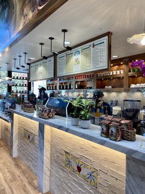 URTH CAFFE UNCOMMONS - LAS VEGAS - Updated 2024 - 1223 Photos & 471 ...