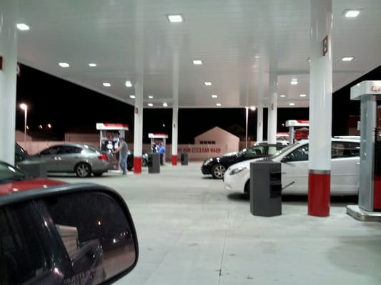 U GAS - Updated August 2025 - 10 Photos & 18 Reviews - 3225 Hampton Ave ...