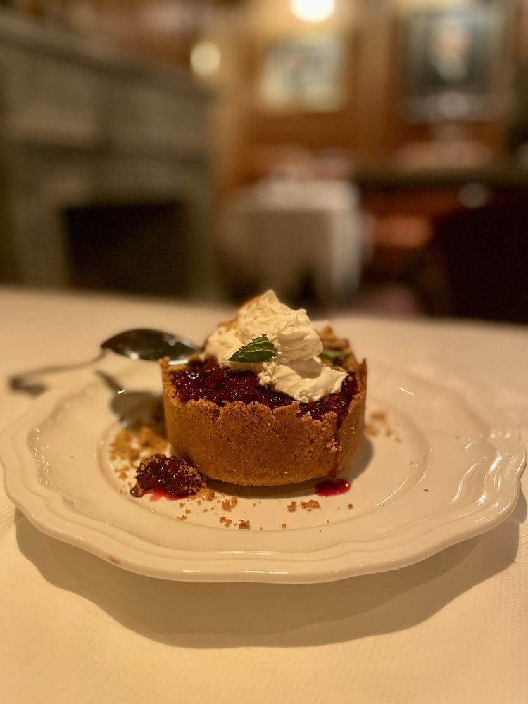 CHUMLEY HOUSE - Updated March 2025 - 82 Photos & 26 Reviews - 3230 Camp ...