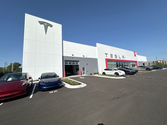 TESLA - Updated December 2025 - 1200 Skokie Blvd, Northbrook, Illinois ...