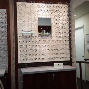 EYE ZONE OPTOMETRY - 38 Reviews - Optometrists - 3871 Pacific Coast Hwy ...