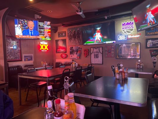 CLUBHOUSE 56 - Updated December 2025 - 272 Photos & 360 Reviews - 723 ...