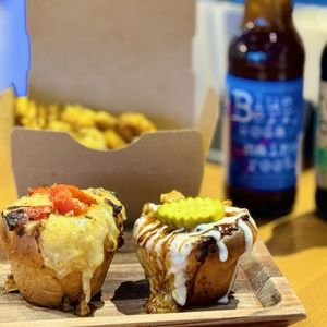 JOHNNY’S POCKETS - Updated July 2025 - 26 Photos & 55 Reviews - 2 ...