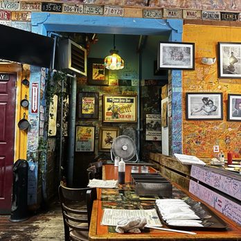 BROOKLINE LUNCH - Updated October 2025 - 684 Photos & 723 Reviews - 9 ...