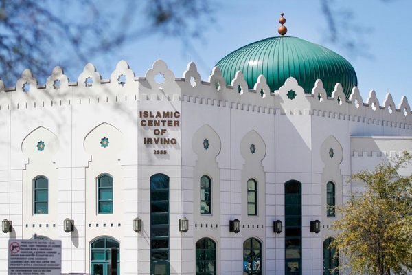 ISLAMIC CENTER OF IRVING - Updated October 2025 - 2555 Esters Rd ...