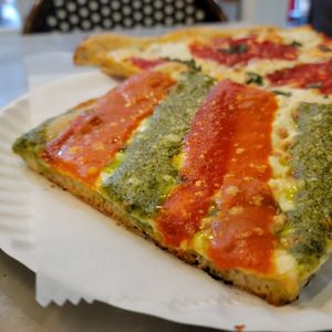 PATSY’S PIZZERIA - 652 Photos & 952 Reviews - 2287 1st Ave, New York ...