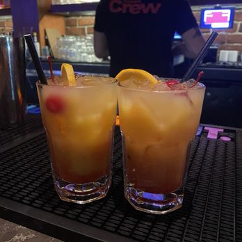 BADLANDS - Updated November 2025 - 131 Photos & 647 Reviews - 4121 18th ...