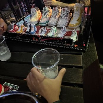 GRAILS MIAMI - RESTAURANT & SPORTS BAR - Updated July 2024 - 1307 ...