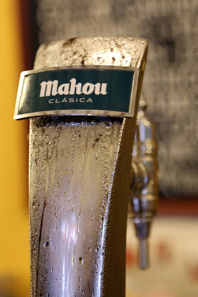 EL LACON - 44 Photos & 21 Reviews - Calle Manuel Fernández y González ...