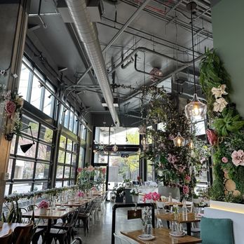 DI FIORA - Updated August 2025 - 2331 Photos & 731 Reviews - 1320 ...