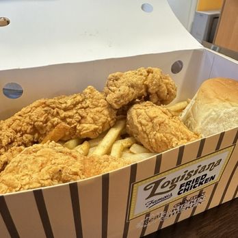 LOUISIANA FRIED CHICKEN & SEAFOOD - Updated June 2025 - 72 Photos & 79 ...